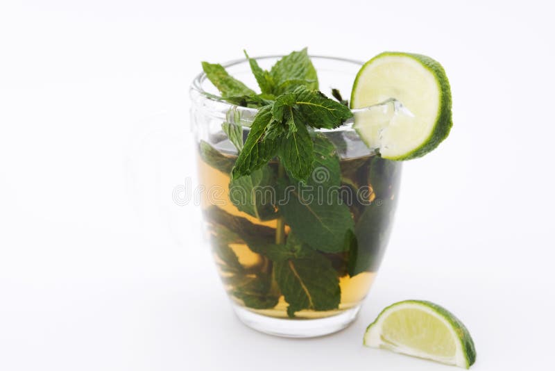 Munt thee stock afbeelding. Image of voeding, diëet, zorg - 5265415