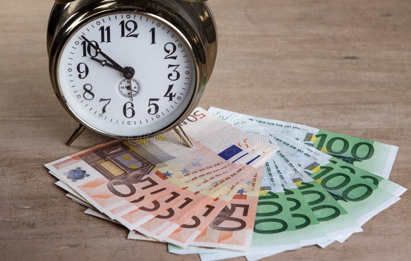 De tijd is Geld stock foto. Image of groen, contant, financiën - 27206482