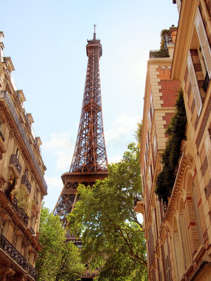 De Toren Van Eiffel Van De Stad, Parijs Stock Afbeelding - Image of ...