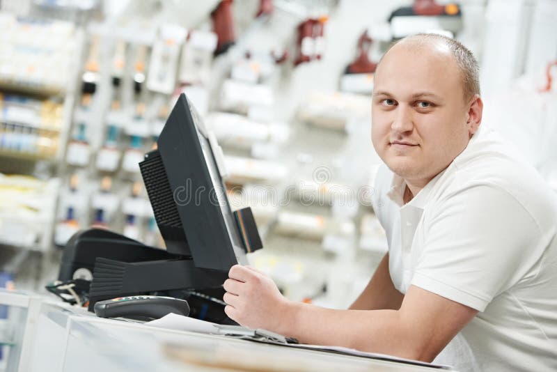 De Verbetering Van De Verkoper Thuis Opslag Stock Foto - Image of ...