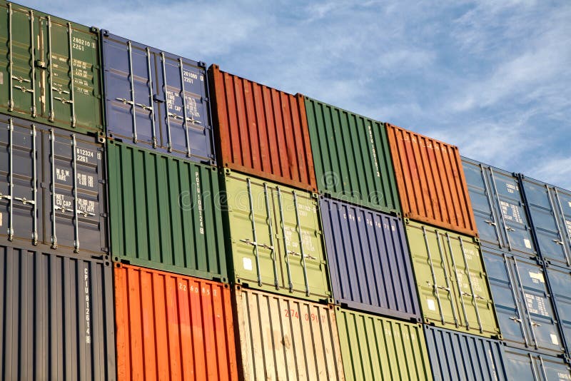 De Verschepende Containers Van De Vracht Stock Foto - Image of goederen ...