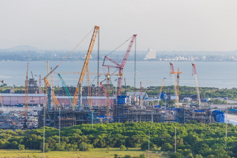 De Vervaardiging En De Bouw Het Werk Van De Platformaardolie in ...