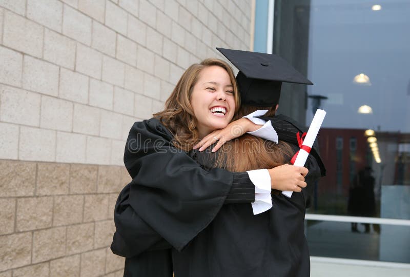 De Viering Van De Graduatie Stock Afbeelding - Image of omhels, houding ...