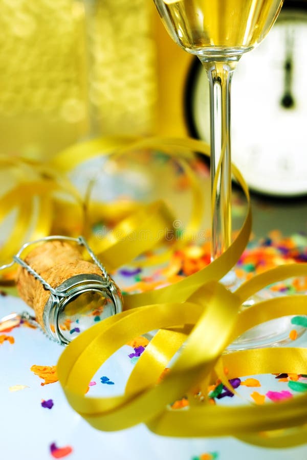 De Viering Van De Oudejaarsavond Stock Foto - Afbeelding bestaande uit ...