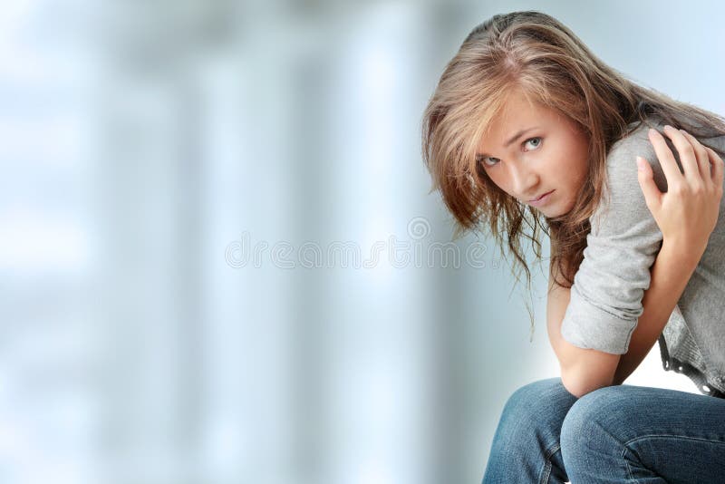 De vrouw is teleurgesteld stock afbeelding. Image of mensen - 13357437