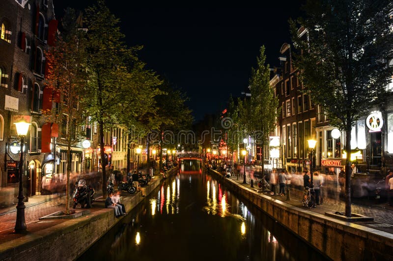 Best Coffee Shops Dubai View Stock Photos - Free & Royalty-Free Stock ...