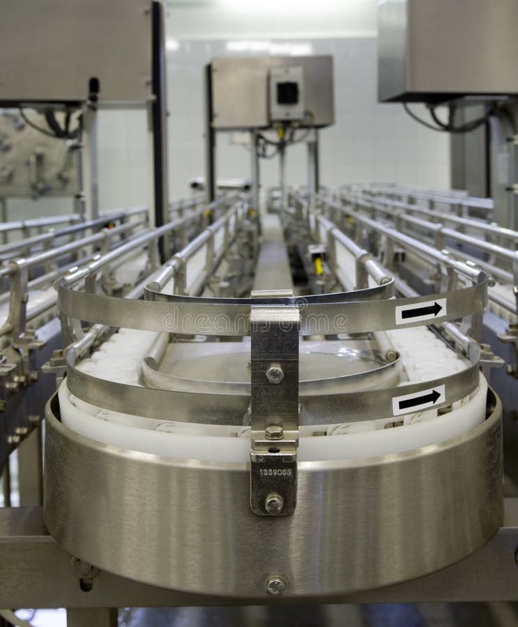 De Wijn, Het Sap En De Drank Van De Productie Stock Afbeelding - Image ...