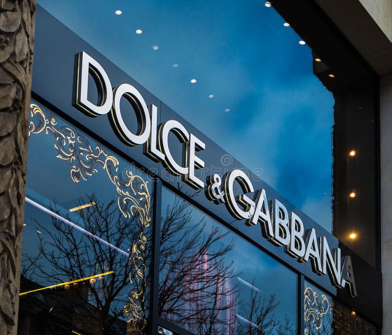 De Winkel Van De De Luxemanier Van Dolcegabbana in Parijs Frankrijk ...