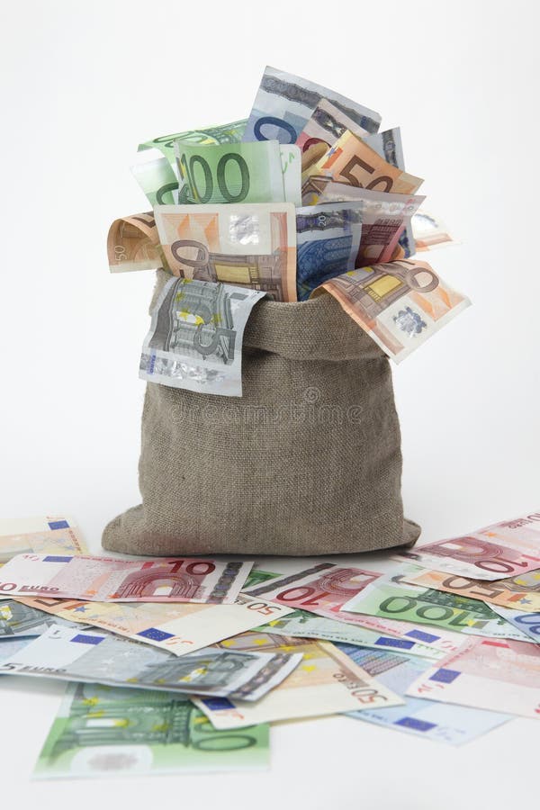Zak geld met verschillend stock afbeelding. Afbeelding bestaande uit ...