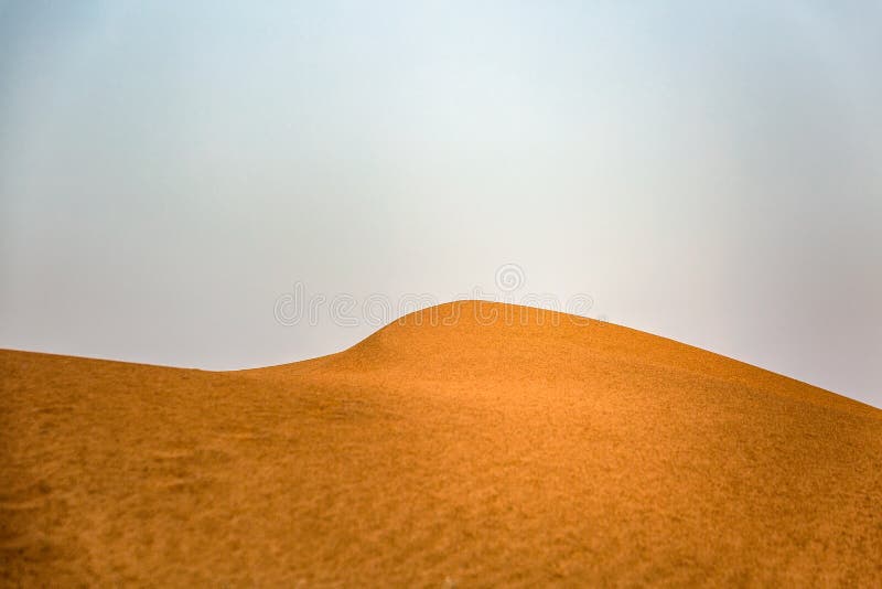De Zonsondergang Van De Zandwoestijn Stock Foto - Image of horizontaal ...