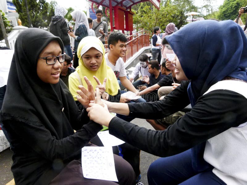 Deaf editorial photo. Image of deaf, language, solo, sign - 77029986