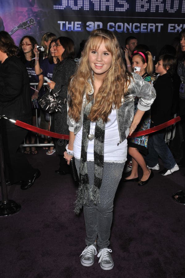 Debby Ryan, Jonas Brothers editorial image. Image of jonas - 23085420