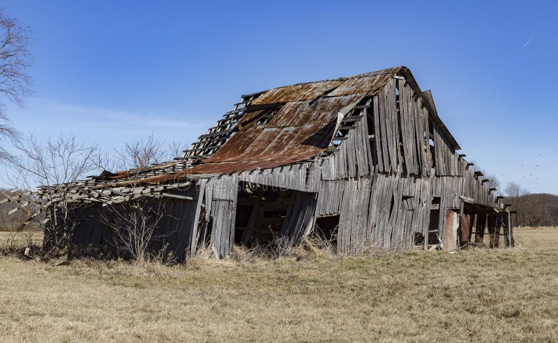Decaying Barn stock photo. Image of roof, barns, rust - 87321218
