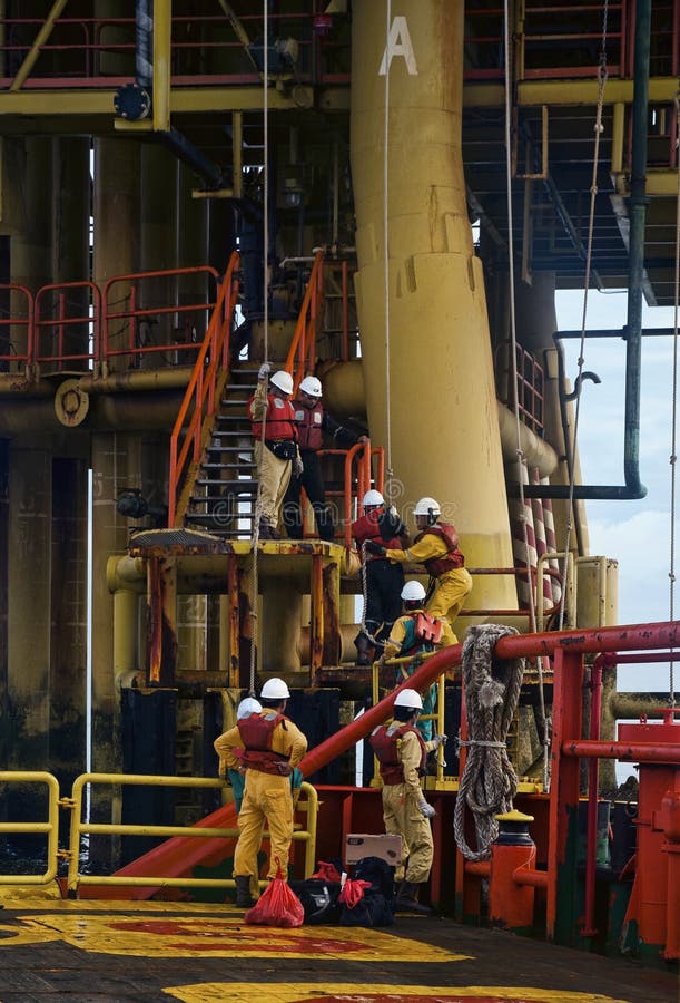 Deck crew working on deck editorial image. Image of gear - 85369070