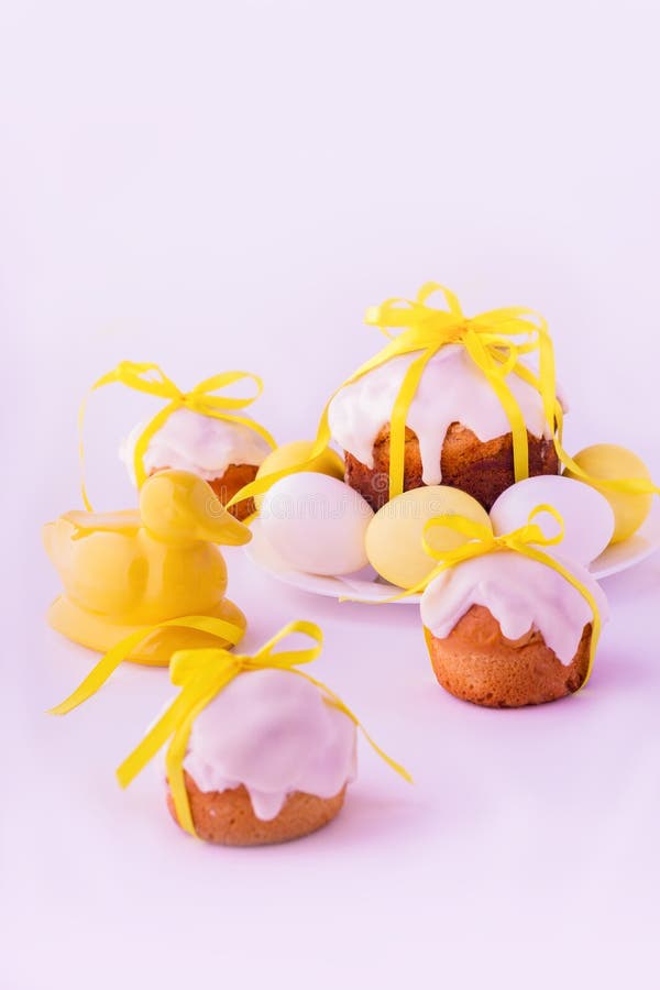 Decorated Easter Cakes and Egg. Stock Photo - Image of dinner ...