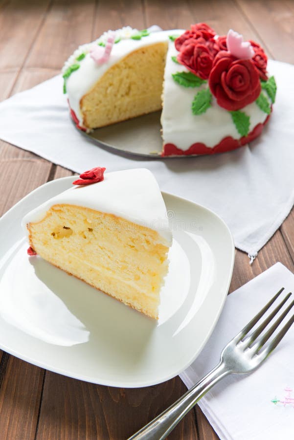 Decorated layer cake stock photo. Image of sugar, icing - 29881538