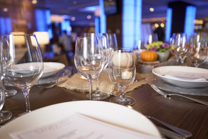 Decorated table to eat stock image. Image of candles - 128697709