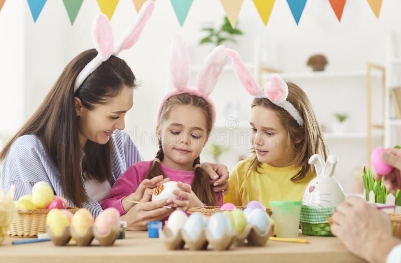 Decorating for Easter, Doing Eggs Ornaments for Spring Holiday ...