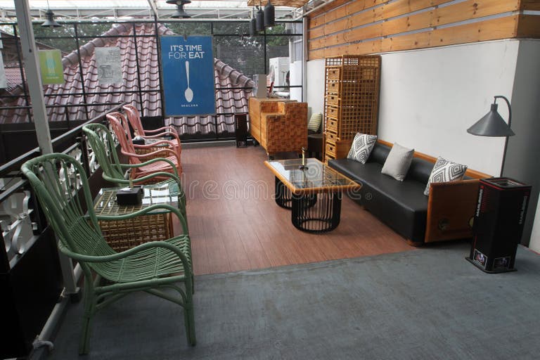 Decorating a restaurant editorial stock photo. Image of java - 53539073