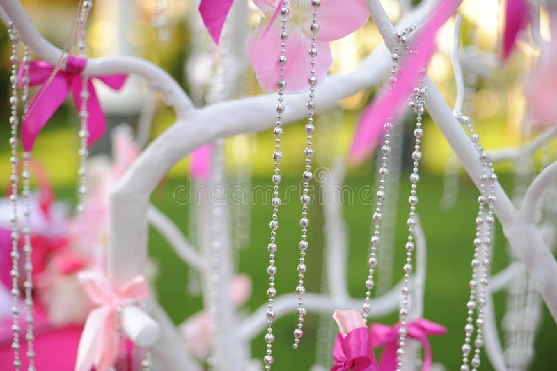 Chain on Tree stock photo. Image of ornament, elegance - 29908694