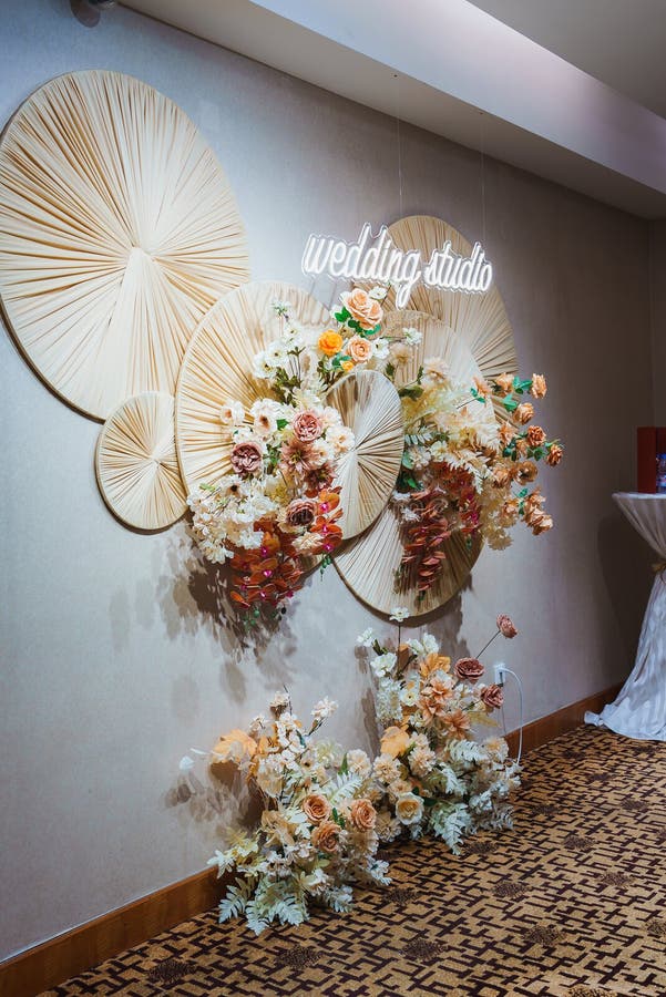 Decorative Wall Display with Floral Installation in Wedding Studio ...