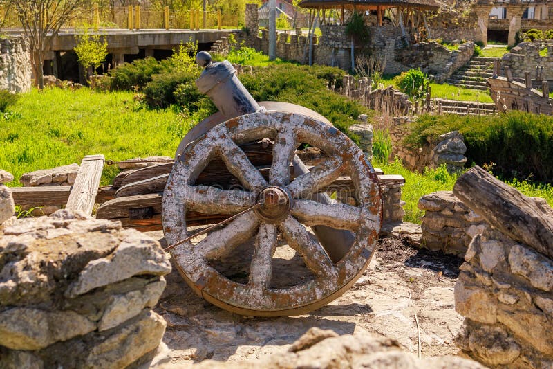 Decorative Wheel, Rustic Symbol of Progress. Background with Selective ...