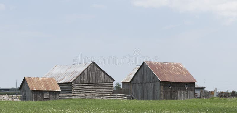 Decrepit Farm in a Farmers Field Stock Photo - Image of abandoned ...