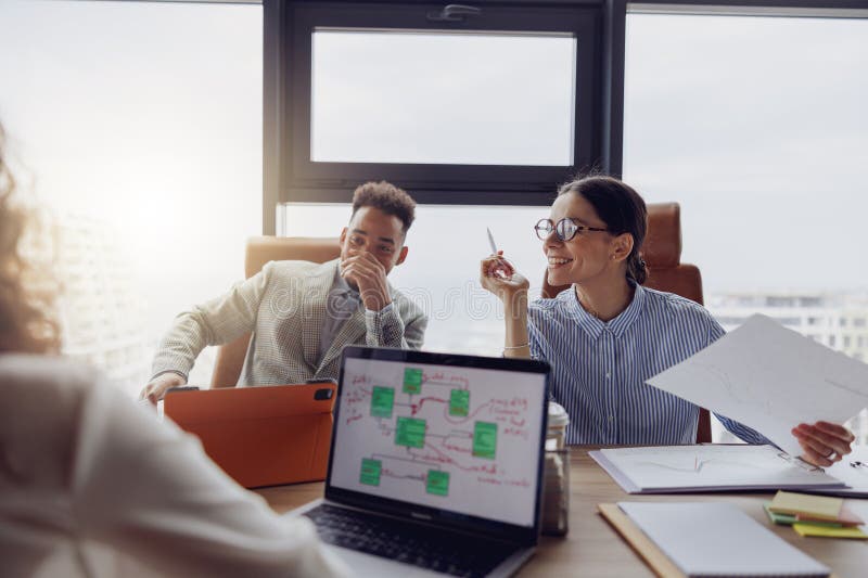 Enhancing Business Team Collaboration in the Modern Office Environment ...