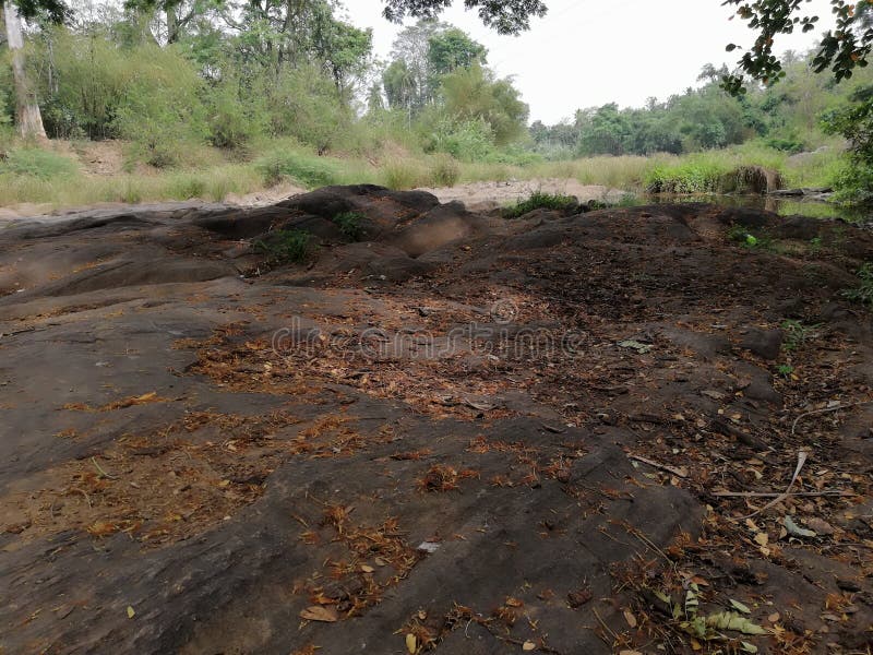 Deduru oya rock stock image. Image of rock, naked, kurunegala - 113700057