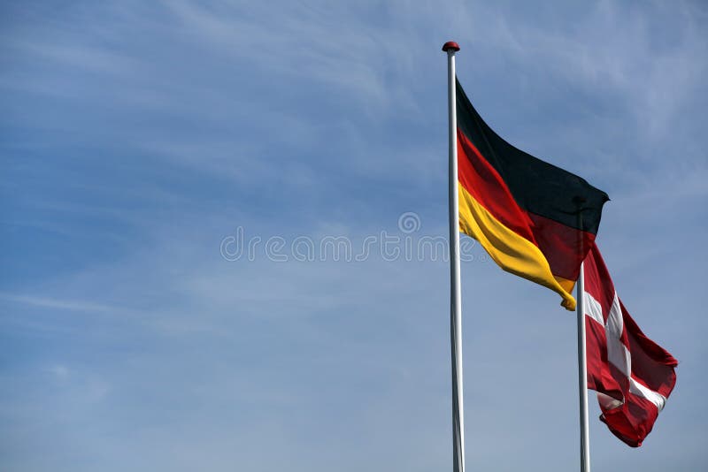 Deense En Duitse Vlag Samen Stock Afbeelding - Image of vlaggen ...