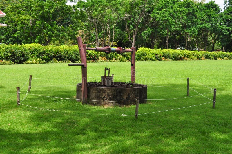 The Deep Ancient Well in Thailand Stock Photo - Image of field, water ...