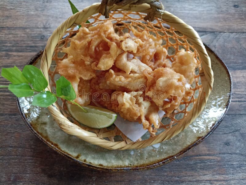 Cuttlefish in deep ocean stock photo. Image of cuttlefish - 42868588