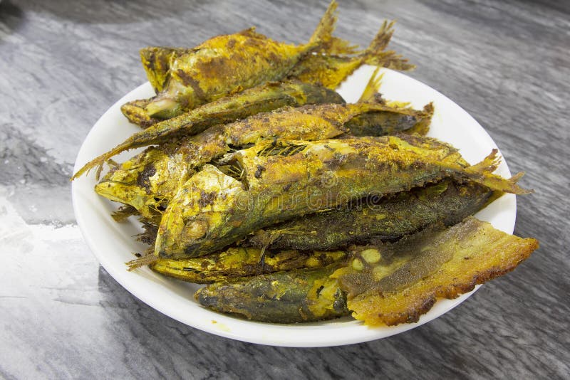 Deep Fried Fish with Curry Powder Stock Image - Image of singapore ...