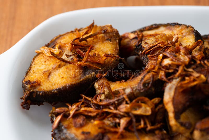 Deep Fried Fish Recipe in White Plate on Table Stock Image - Image of ...