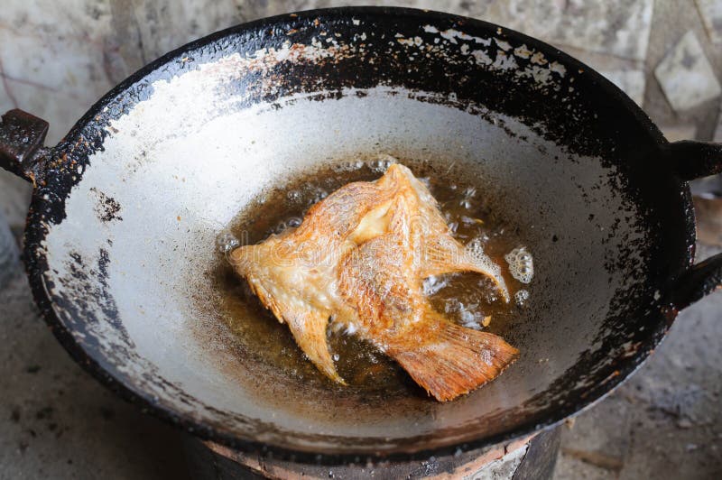 Deep Fried Half Tilapia Fish Fried Stock Image - Image of main, food ...