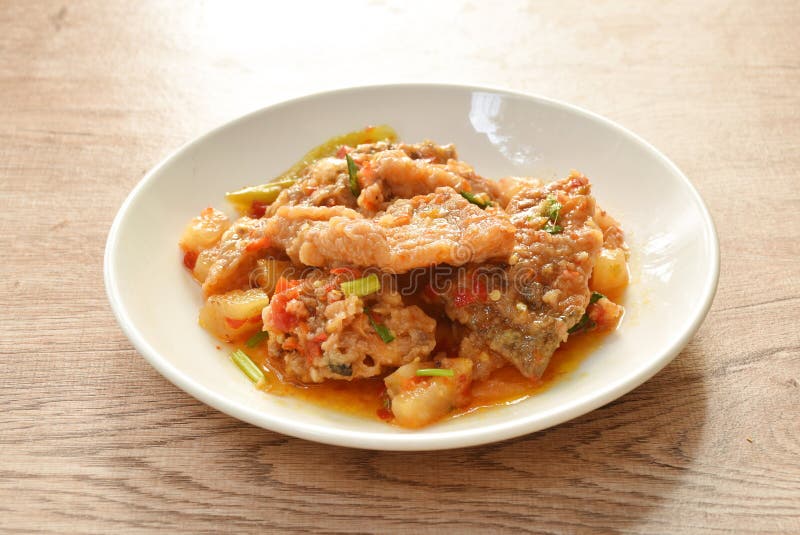 Deep Fried Slice Mango Fish with Pineapple and Chili in Sweet Sour ...