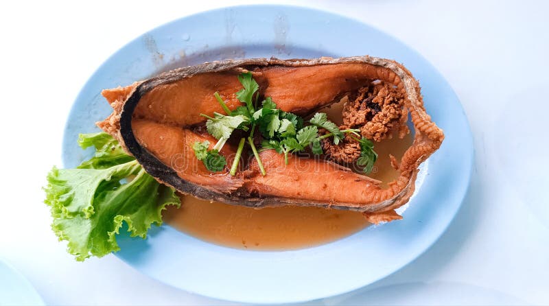 Deep Fried Snapper Fish with Fish Sauce Stock Photo - Image of sauce ...