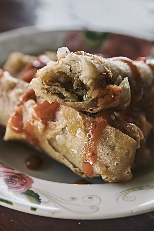 Deep fried spring roll stock image. Image of fried, dinner - 200857443