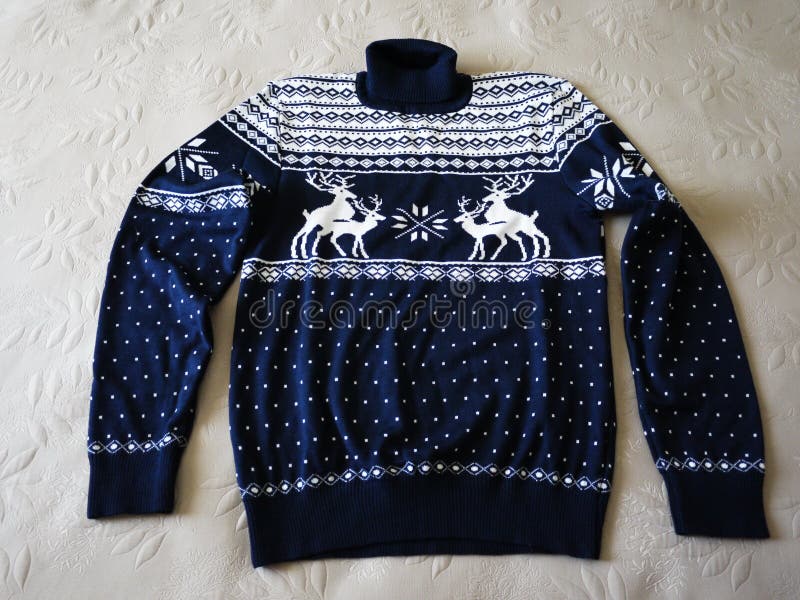 Deer, the Pattern on the Sweater. Men`s Sweater with Deer. Sweater for ...