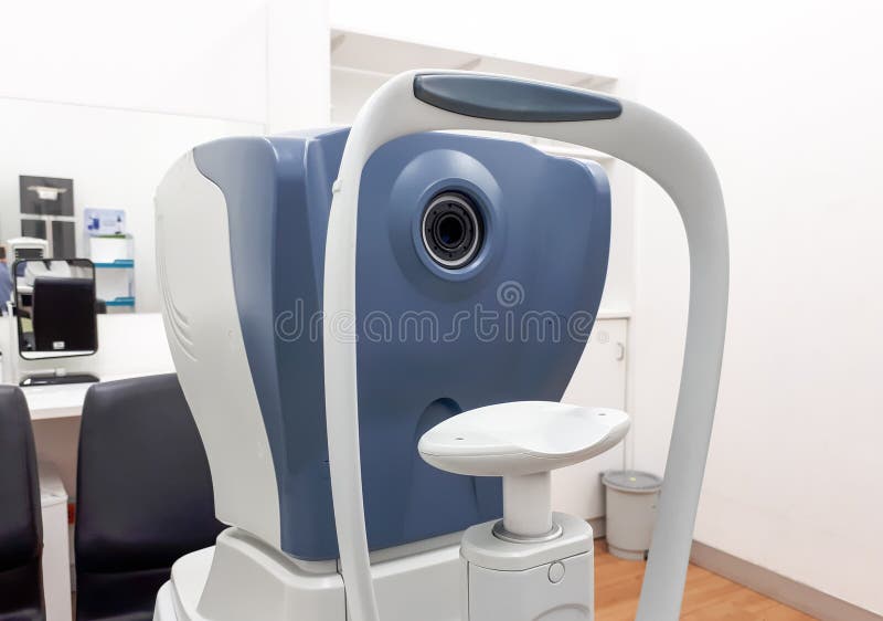 Computer vision test stock image. Image of diagnostics - 107472765