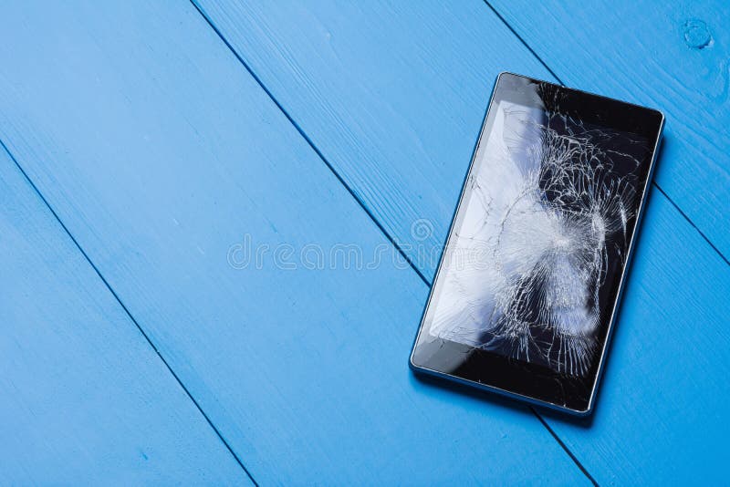 Handy Mit Defektem Schirm Auf Boden Stockfoto - Bild von technologie ...