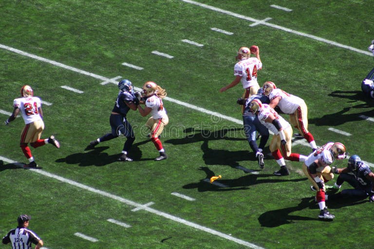 Defense football editorial photography. Image of american - 6407302