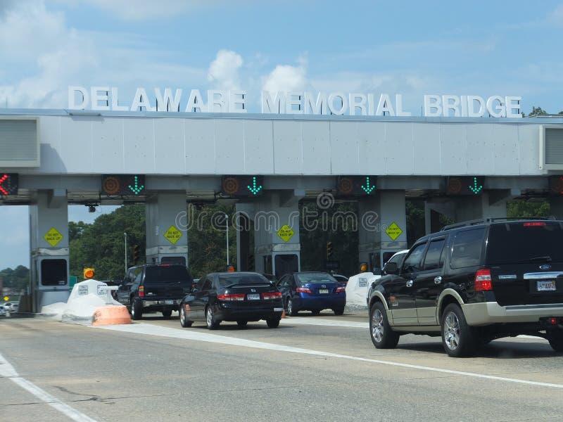 Delaware Usa Memorial Bridge Sign Editorial Image - Image of travel ...