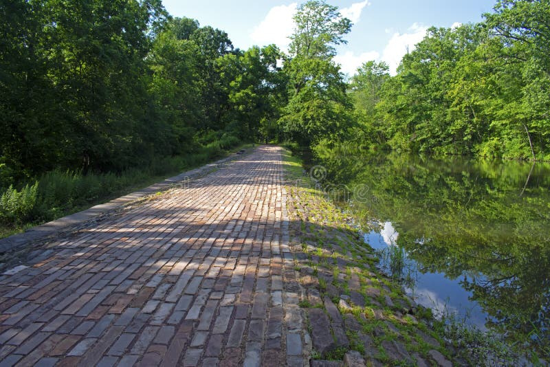 Delaware and Raritan Canal State Park Trail -02 Stock Image - Image of ...