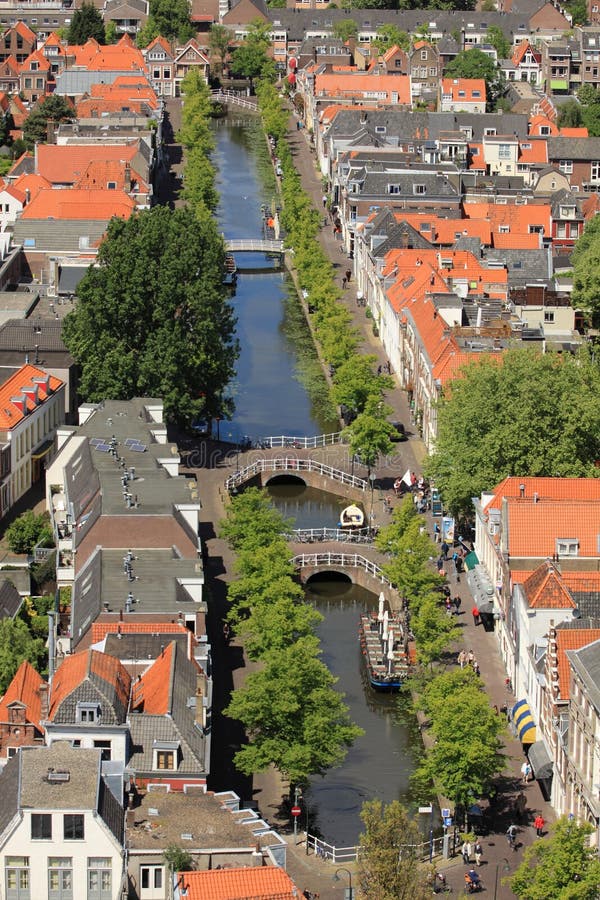 Delft canal editorial stock photo. Image of aerial, tree - 23117053