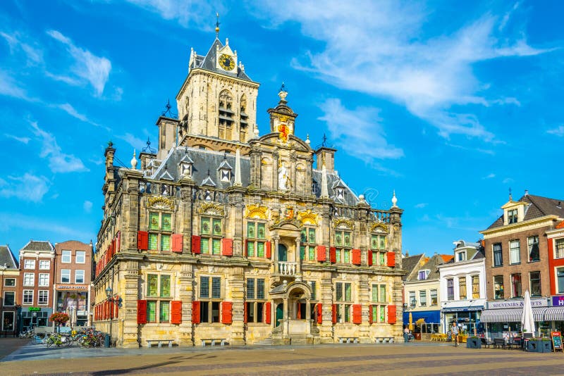 DELFT, NETHERLANDS, AUGUST 7, 2018: View of the Town Hall in Delft ...