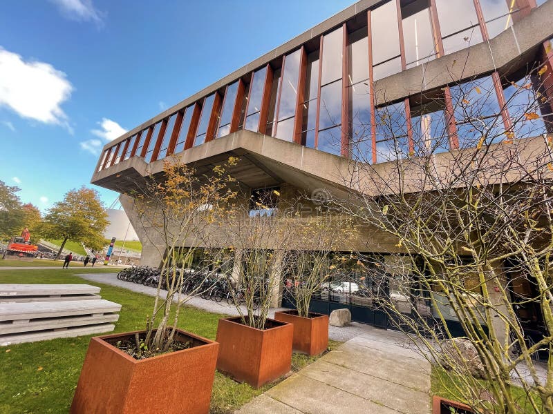 He Delft University of Technology in Delft, the Netherlands Editorial ...