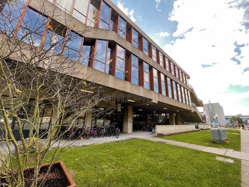 He Delft University of Technology in Delft, the Netherlands Editorial ...