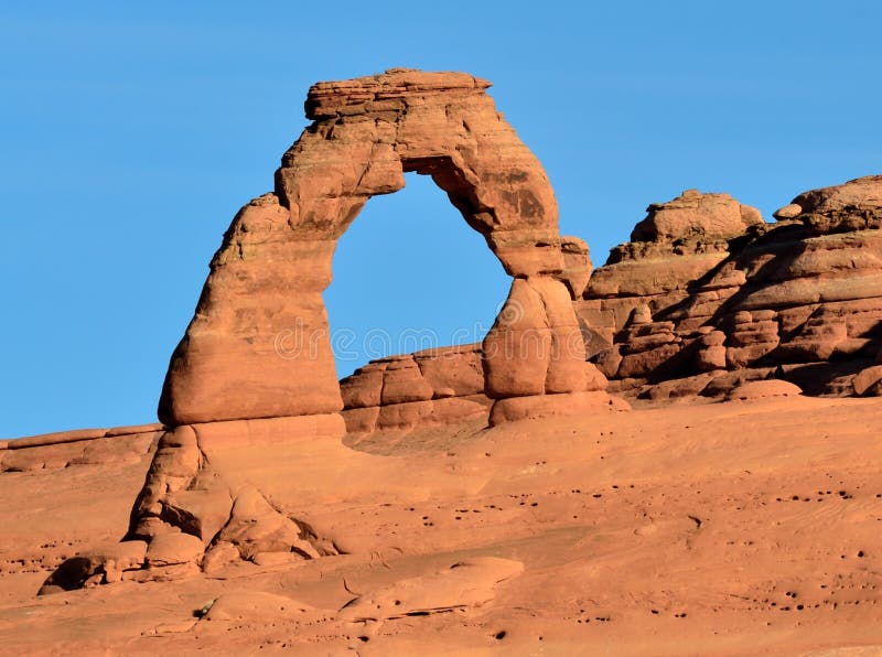Delicate Arch, Arches National Park Stock Image - Image of states, wind ...