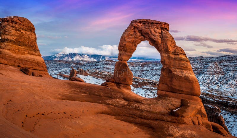 Delicate Arch, Arches National Park Utah Stock Photo - Image of nature ...